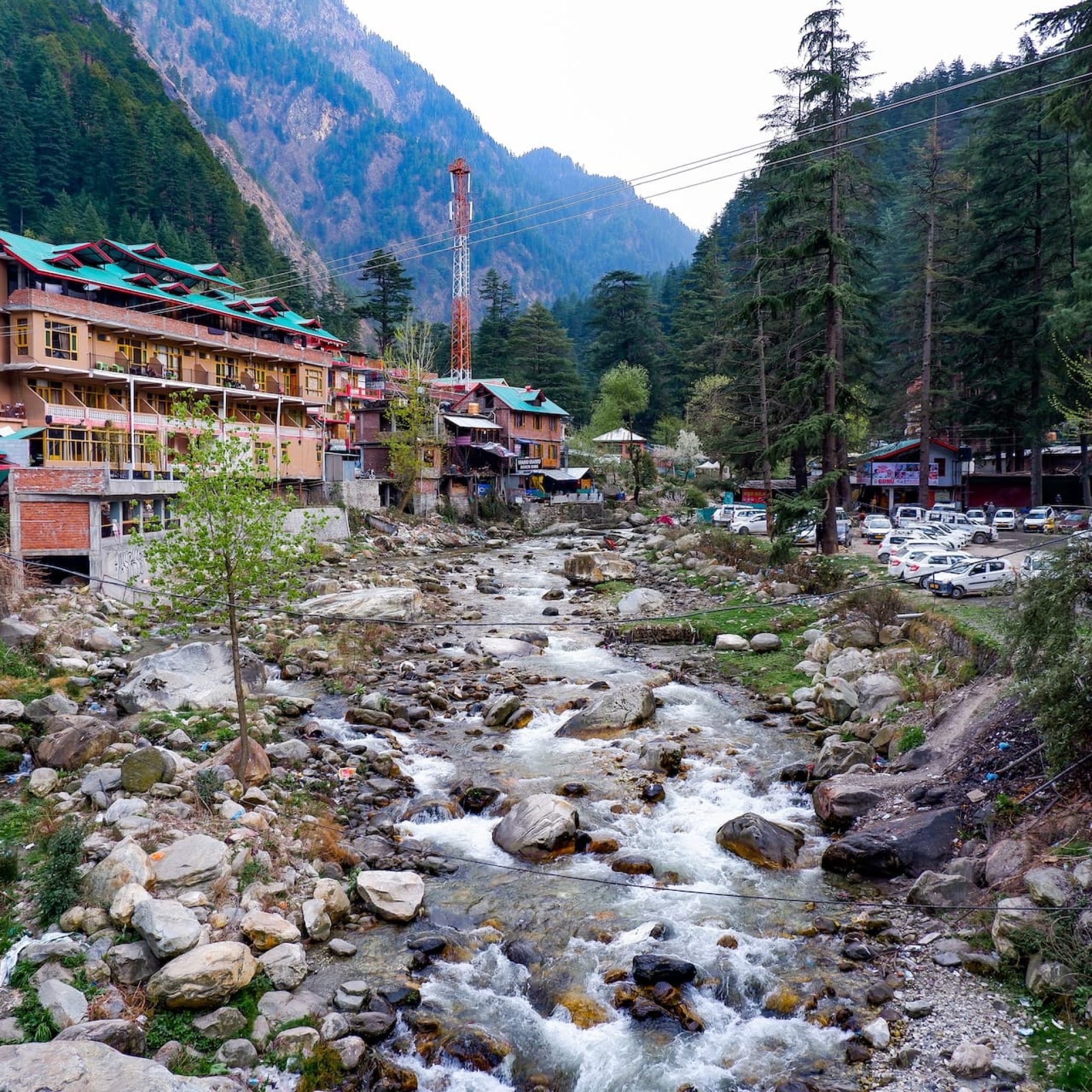 Best Hygge Cottages in Kasol for a Cozy Stay in Parvati Valley.