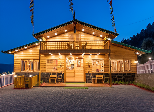 The Oaknut Cottage Birding Lodge Pangot